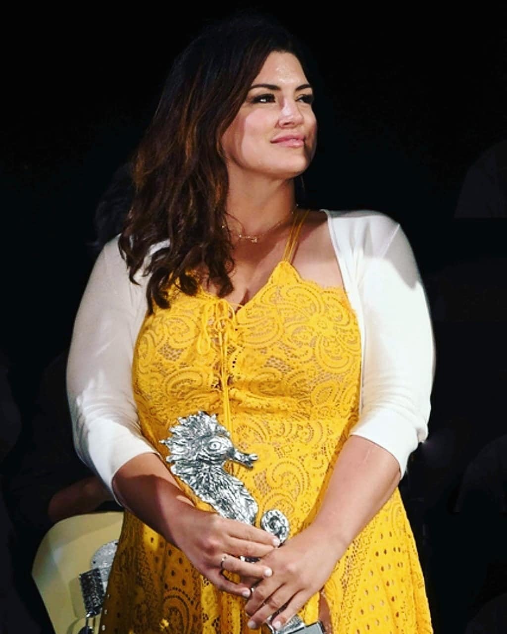 Yellow Dress Scrolller