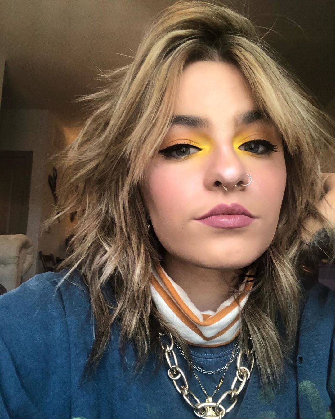 Yellow Eye Shadow | Scrolller