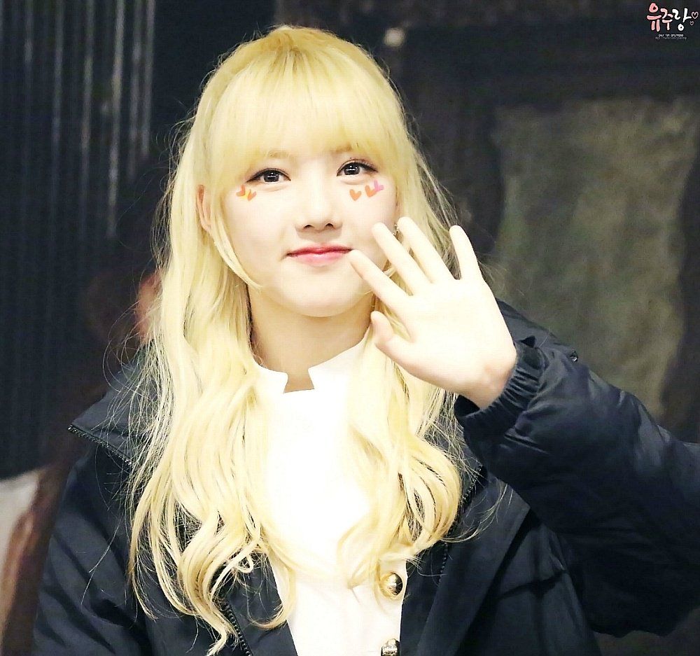 Yerin Wave | Scrolller