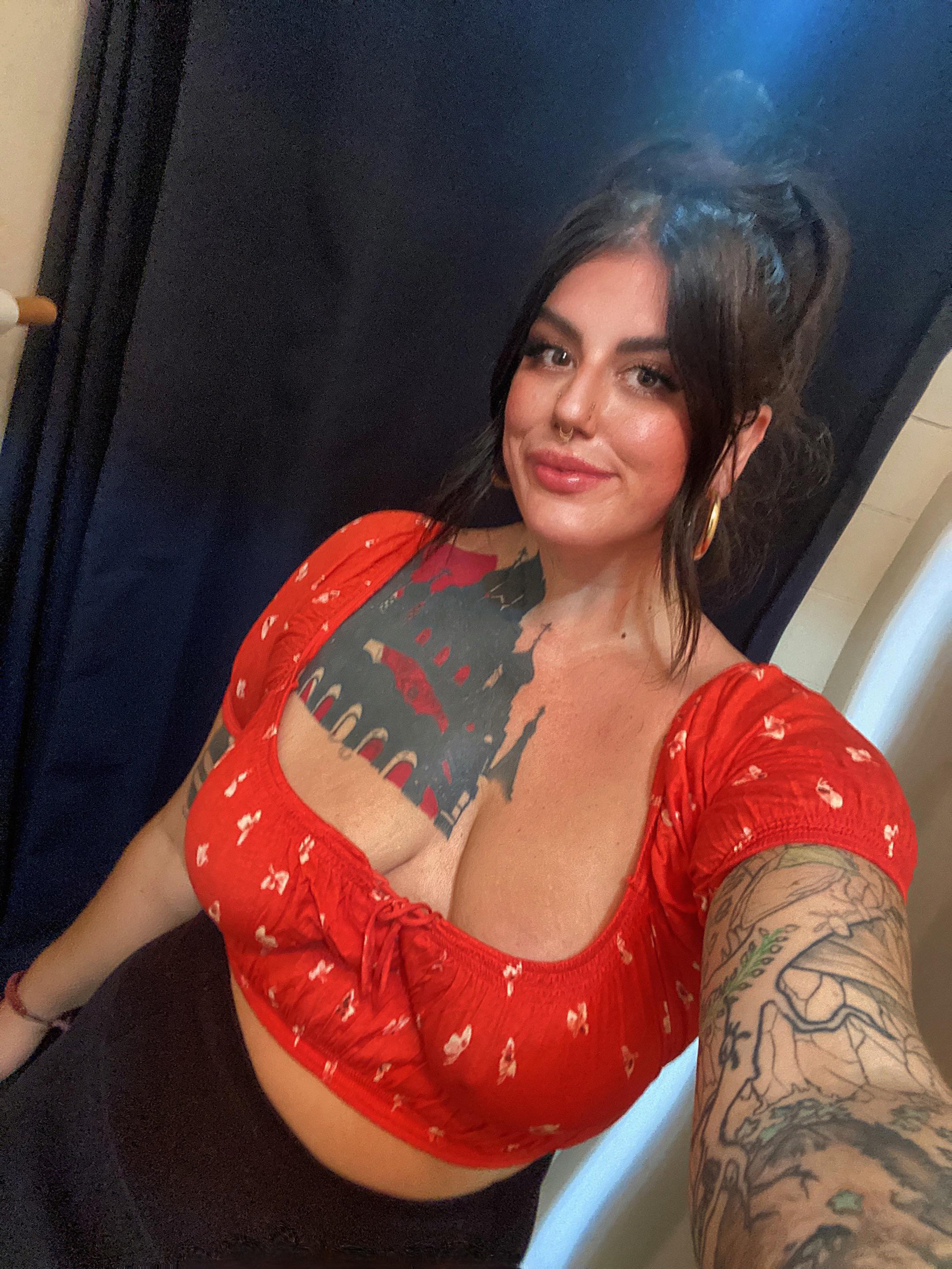 Yes, I bought the top 🛍 | Scrolller