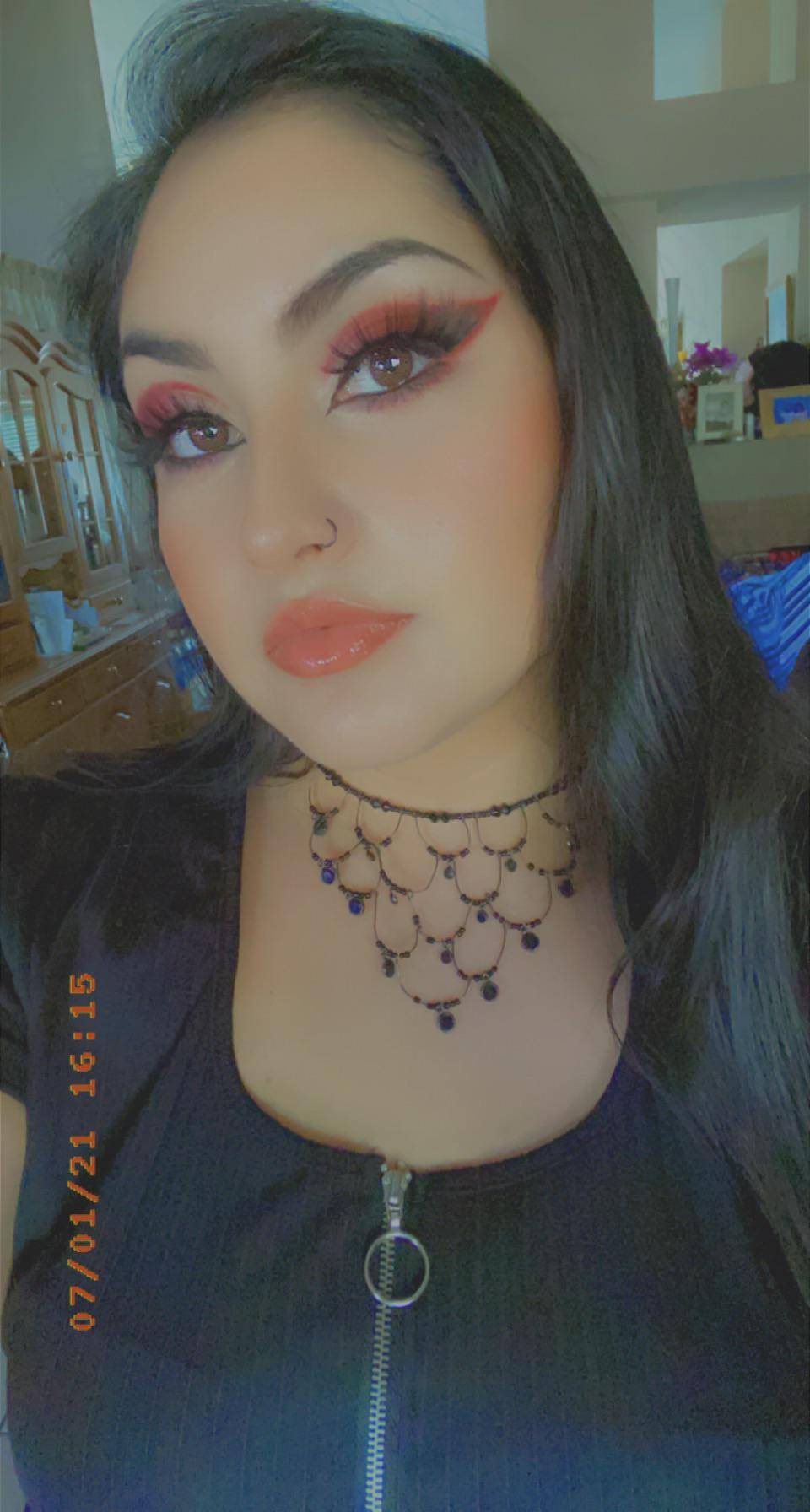 Yesterday’s look | Scrolller