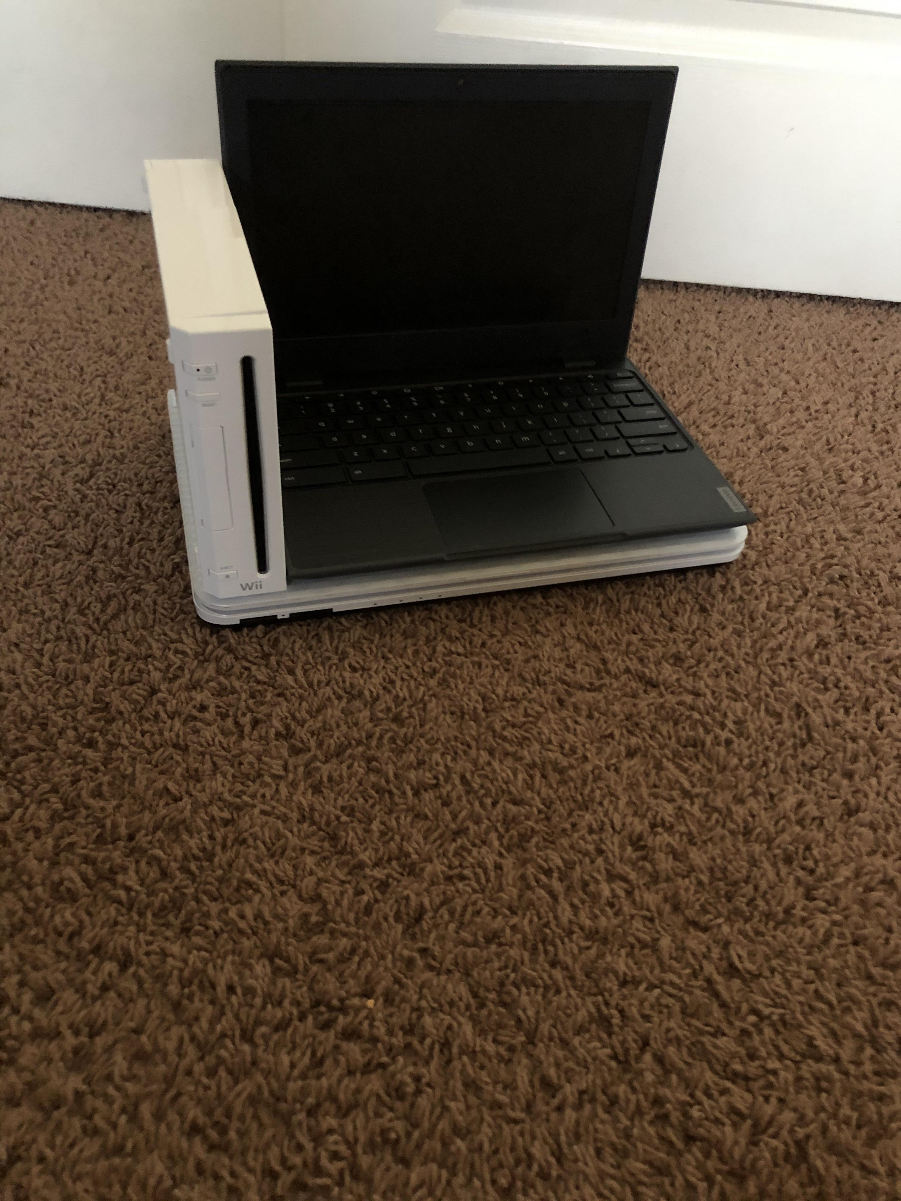 YOOOOOOO | Scrolller