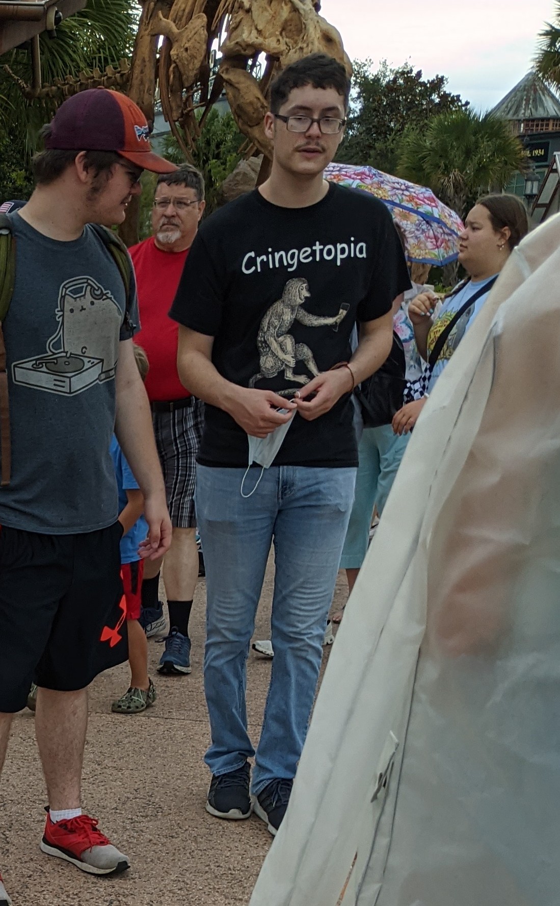 Your average Cringetopia mod spotted in the wild | Scrolller