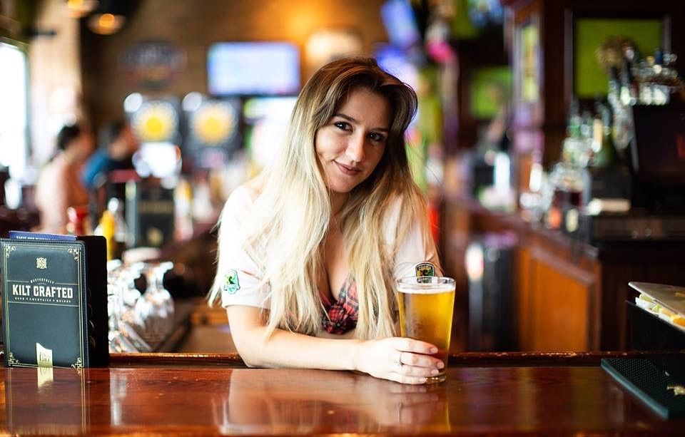 Your beer | Scrolller