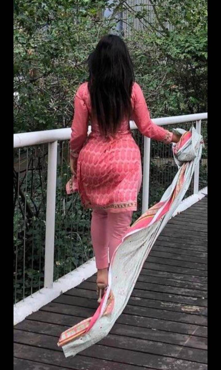 Your mom likes to show off her assets in public | Scrolller