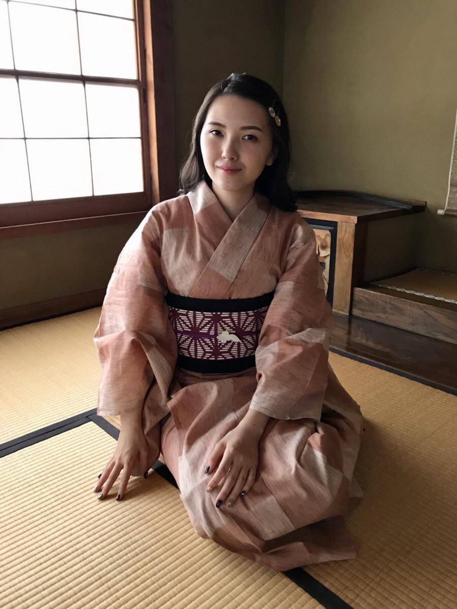 Yukata wearing Akari Kito modeling for SPUR magazine September issue | Scrolller