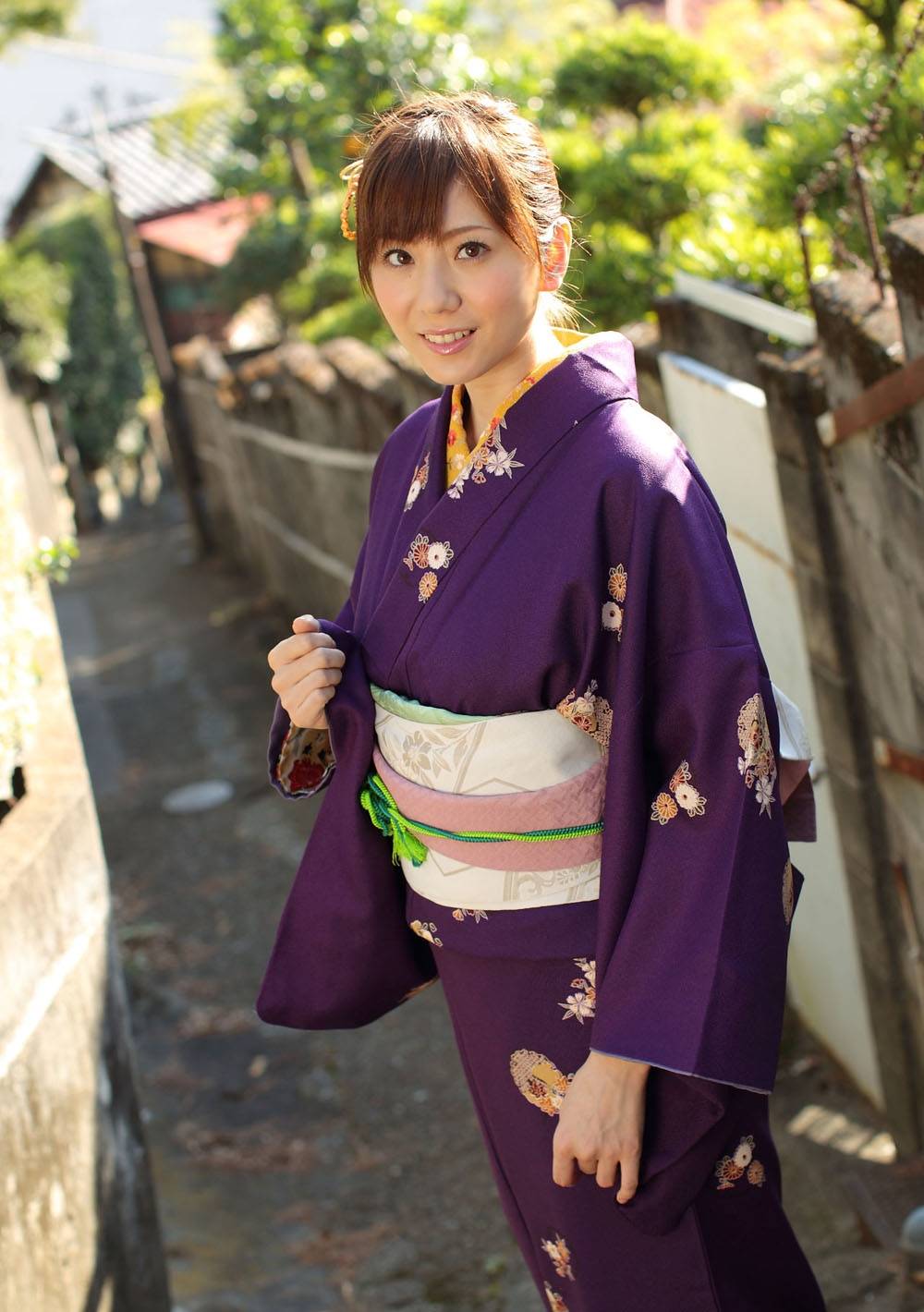 Yuma Asami (麻美ゆま) - Retired JAVstar | Scrolller