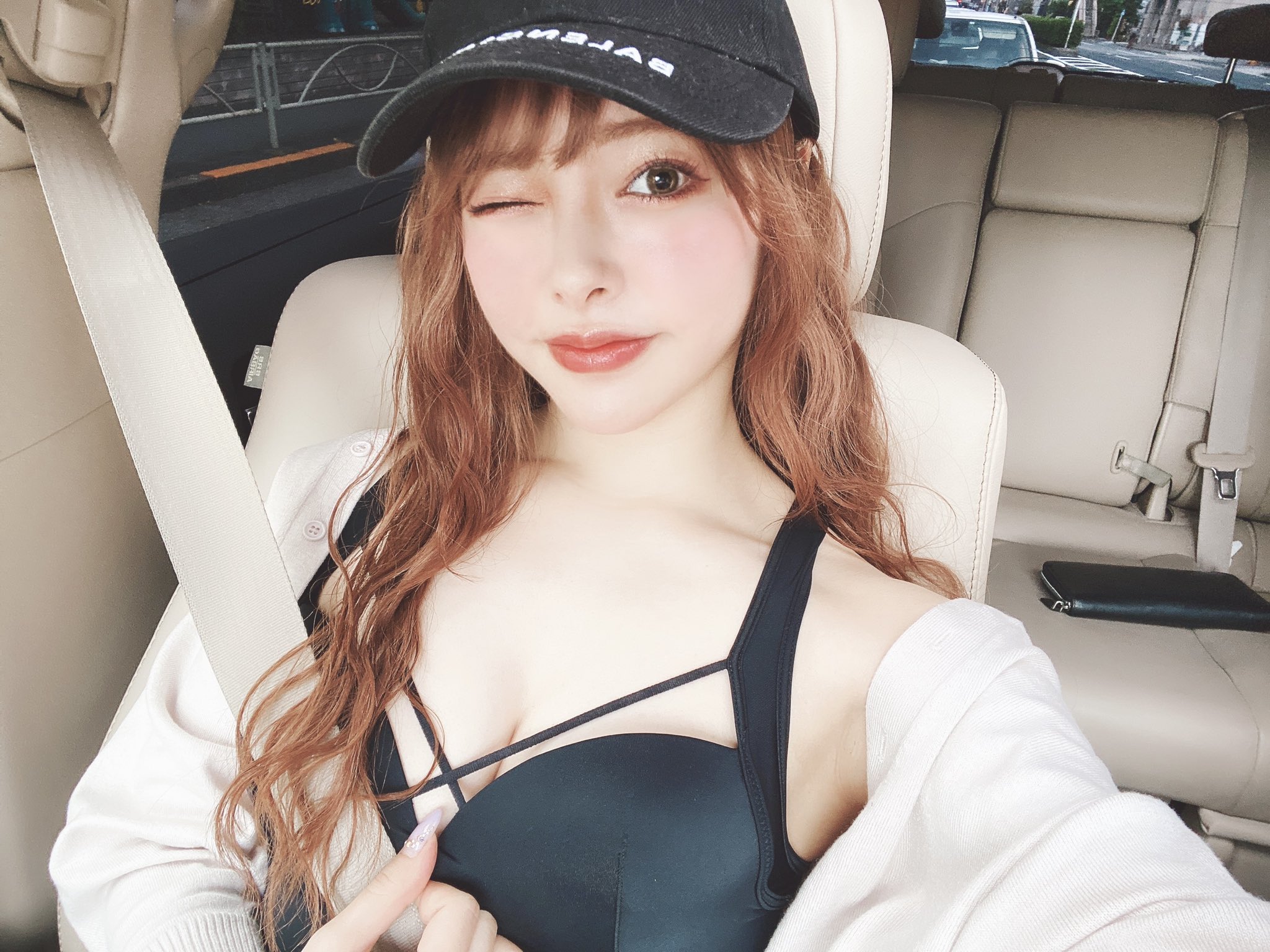 Yuna Ogura | Scrolller