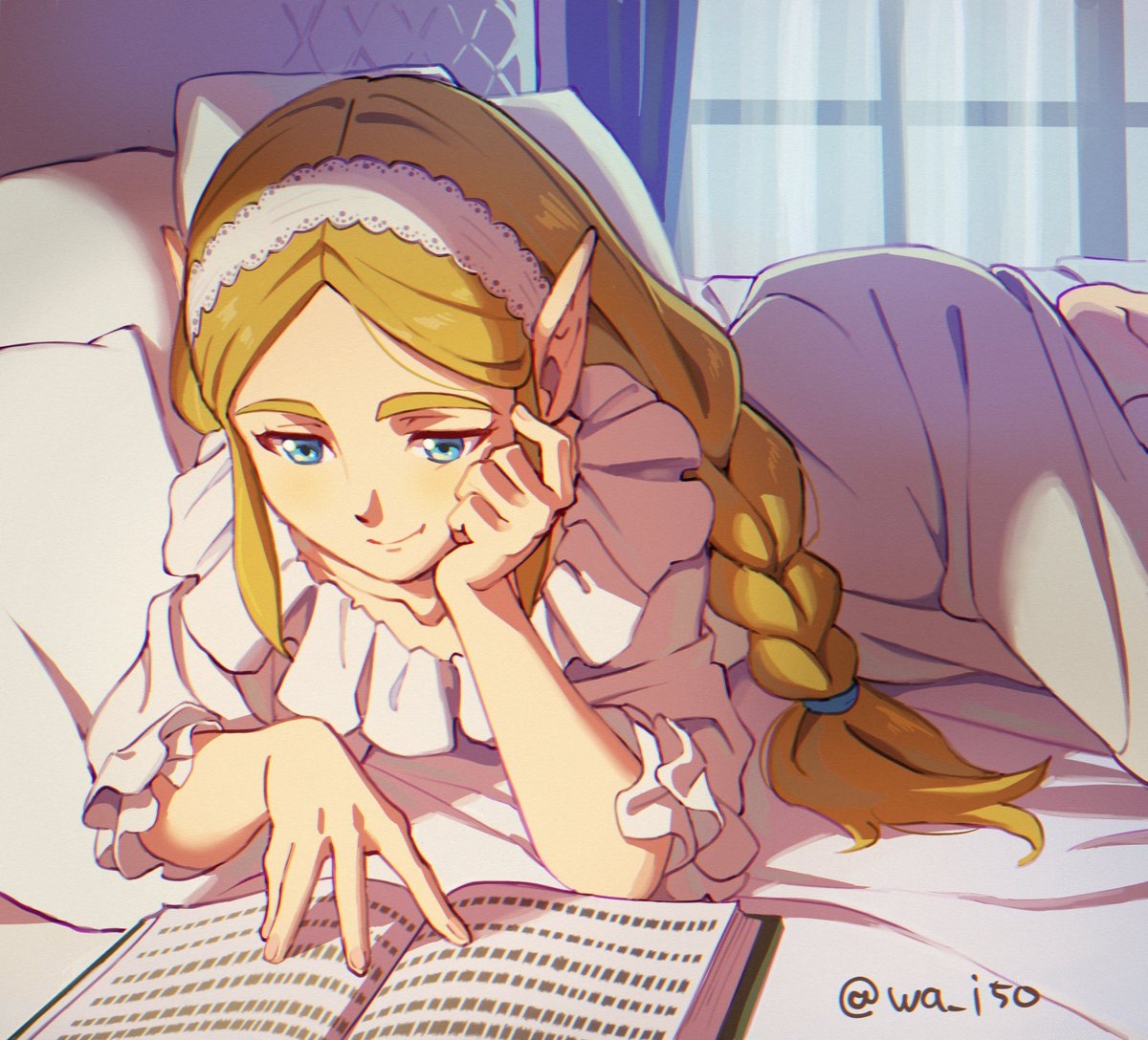 Zelda doing some Late Night Reading | Scrolller