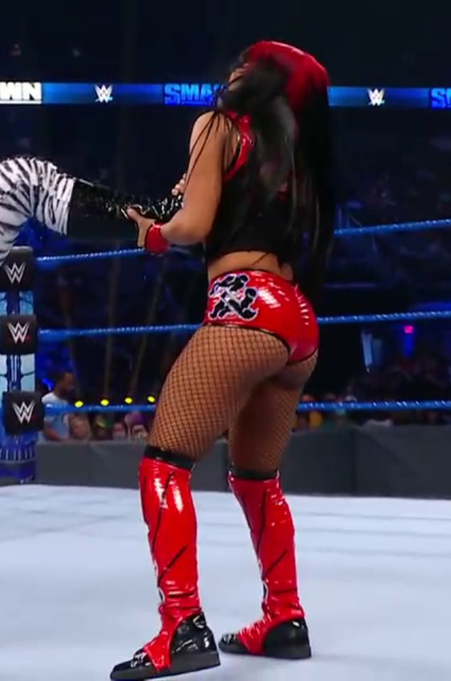 Zelina Vega | Scrolller