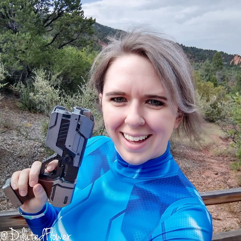 Zero suit Samus cosplay! [F] 32 | Scrolller