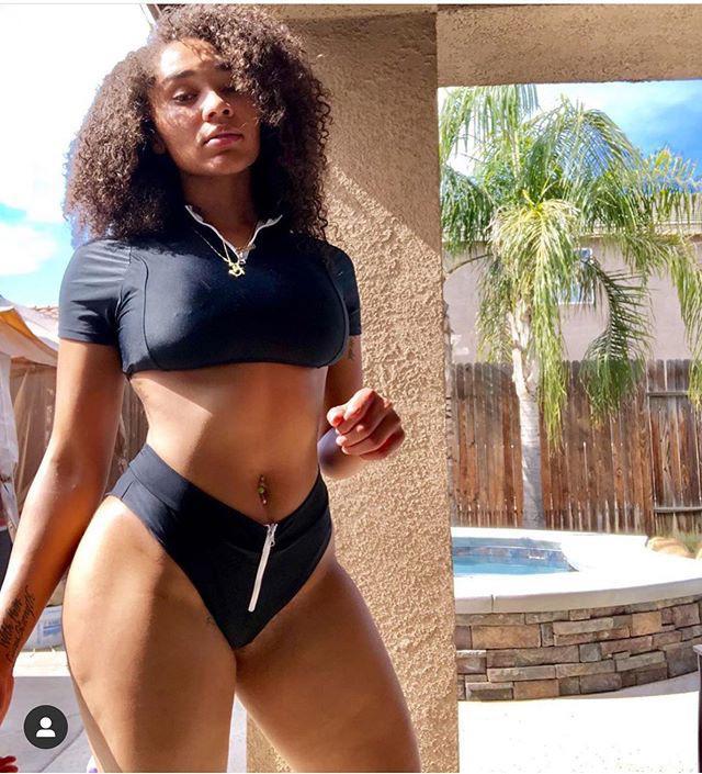 Zipped in | Scrolller