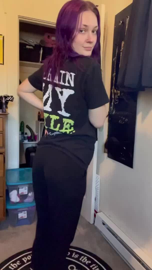 Pick your favorite! 1, 2 or 3 | Scrolller