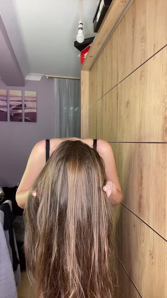 11 - Amazing Body | Scrolller