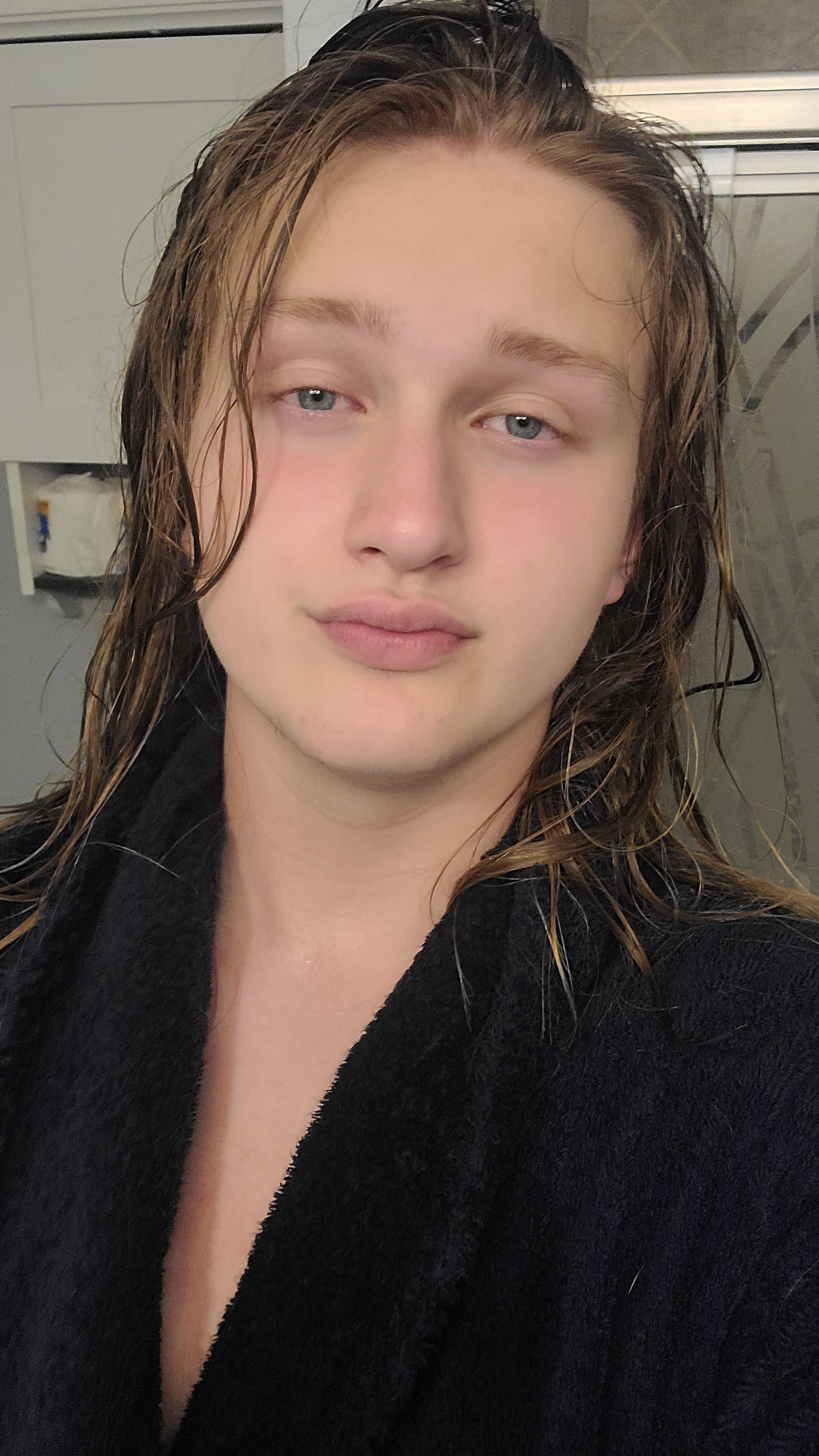 15m, still wonderin if im cute or not | Scrolller