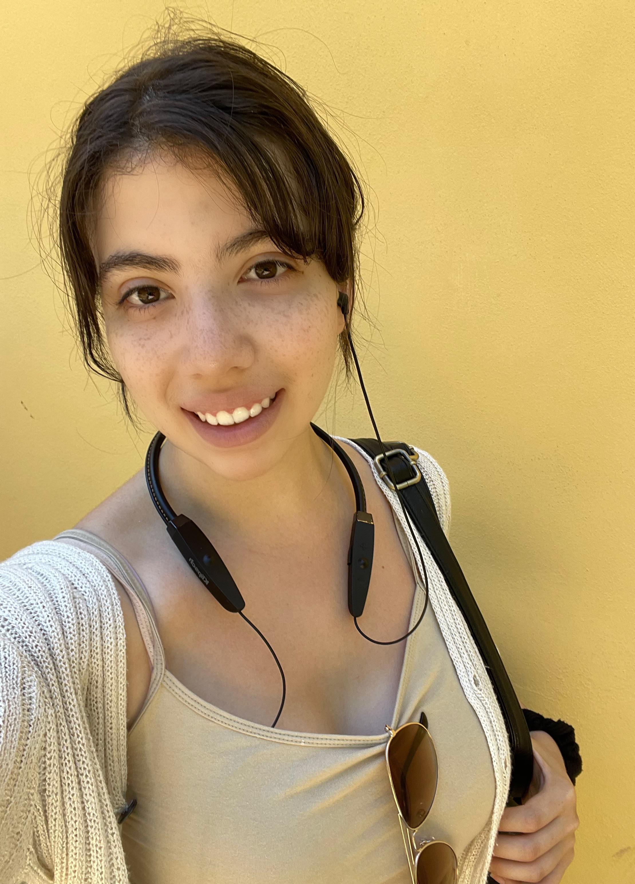 17f What Do You Think Scrolller