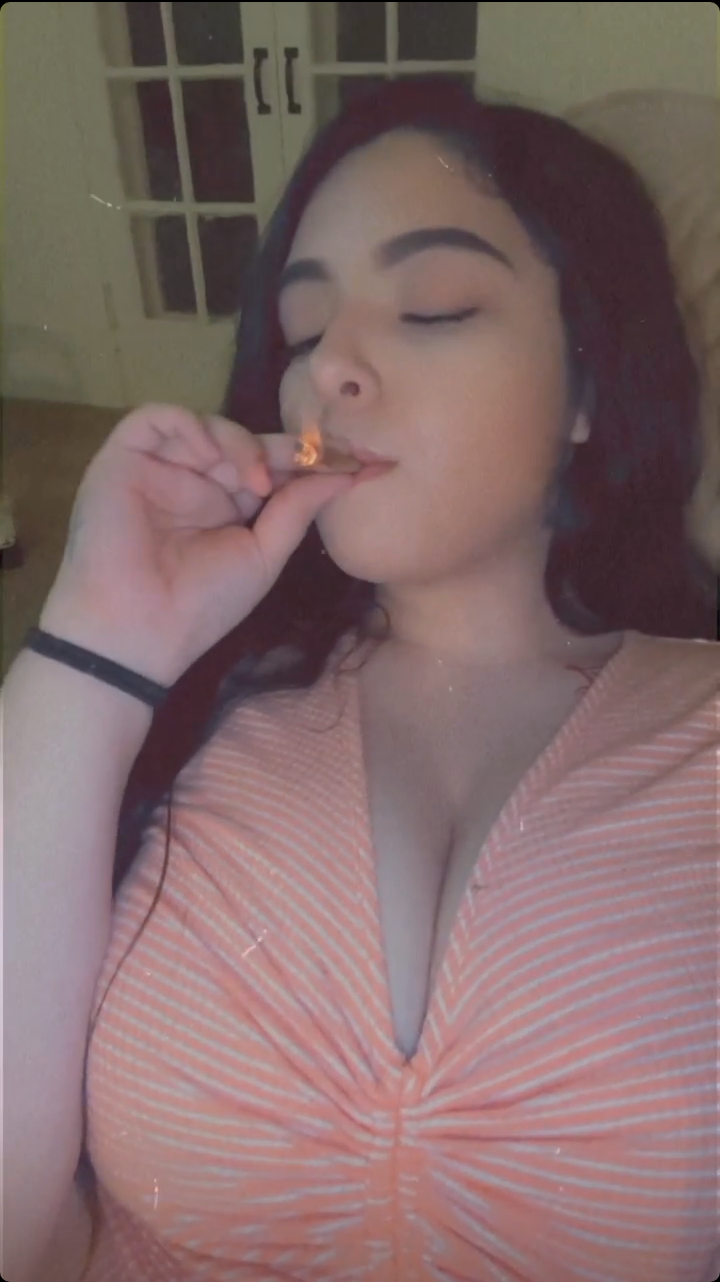 18 y/o Busty Latina | Scrolller