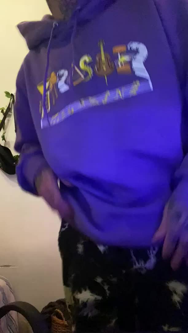 20..I got you a gift | Scrolller