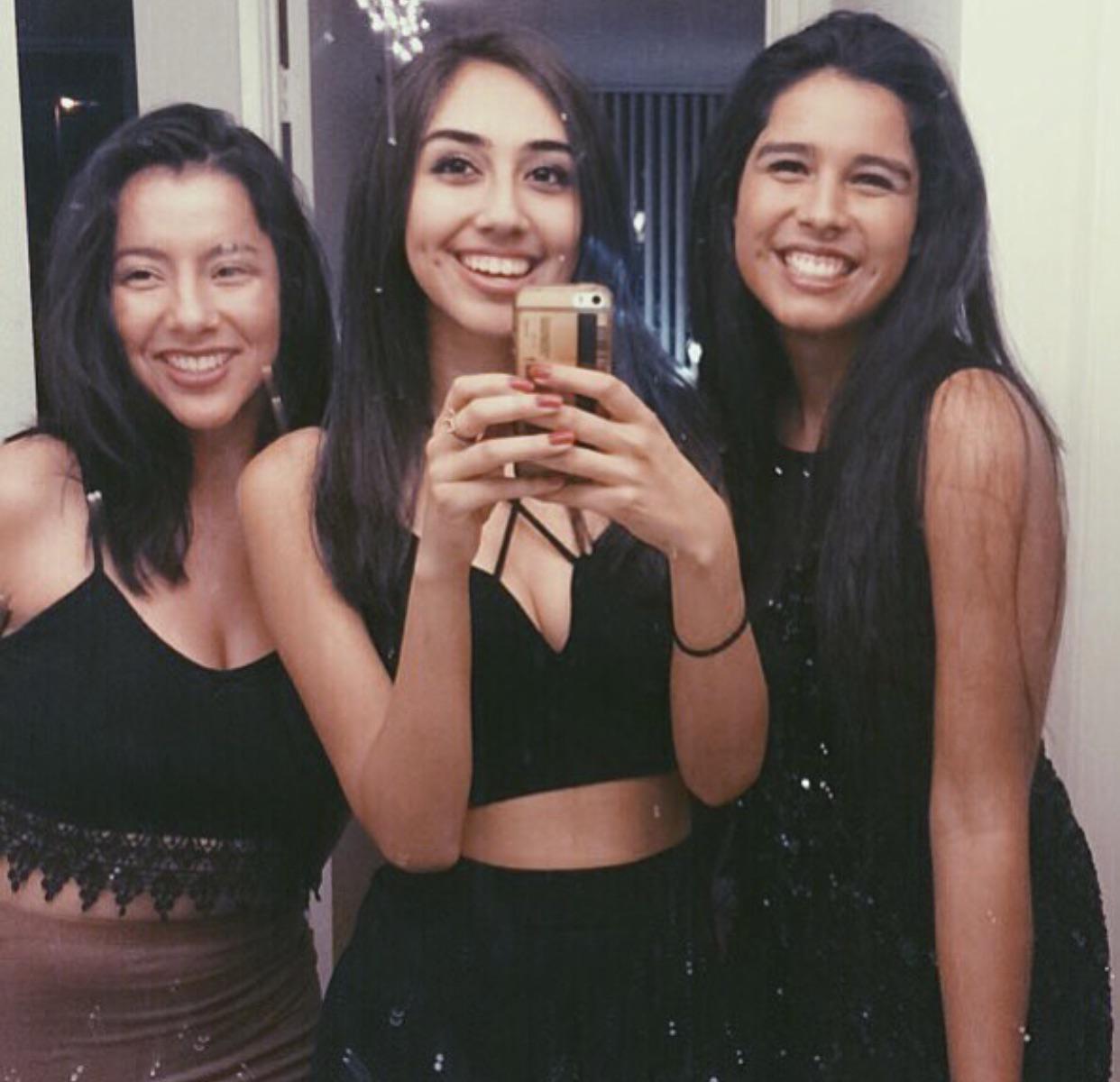 [3] Who? | Scrolller