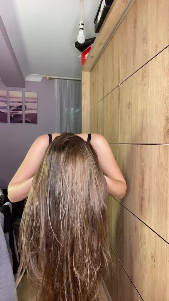 76 - Sexy | Scrolller