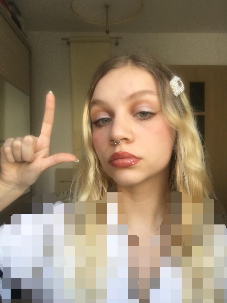 A beta loser like you deserves to be censored and humiliated. Check comm | Scrolller