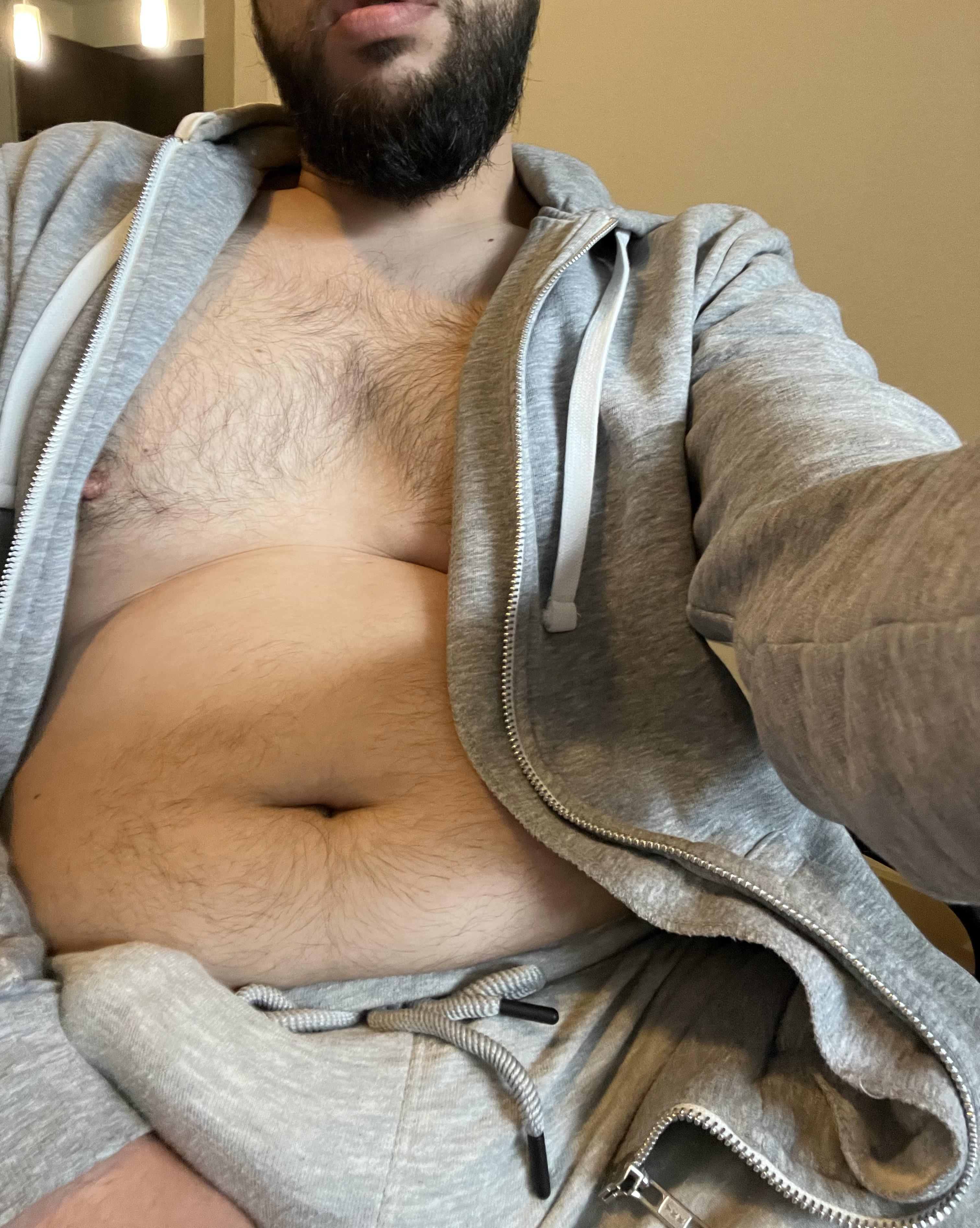 A cozy throwback tease | Scrolller