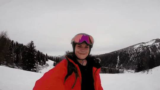 A for effort, B for boobies | Scrolller