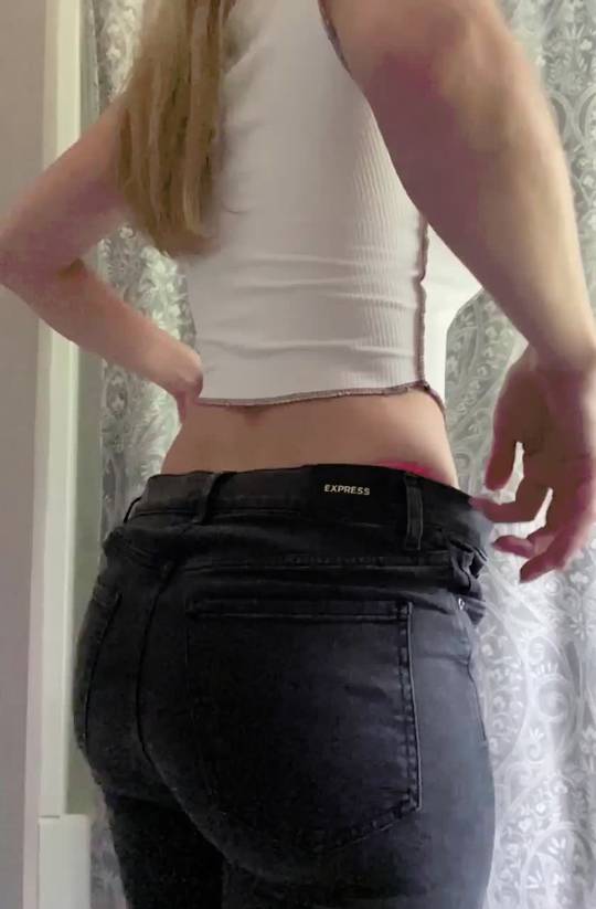 A little tease for you | Scrolller