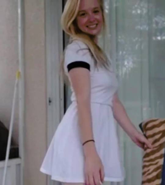 A little wiggle | Scrolller