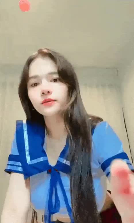 A pink surprise 😉 | Scrolller