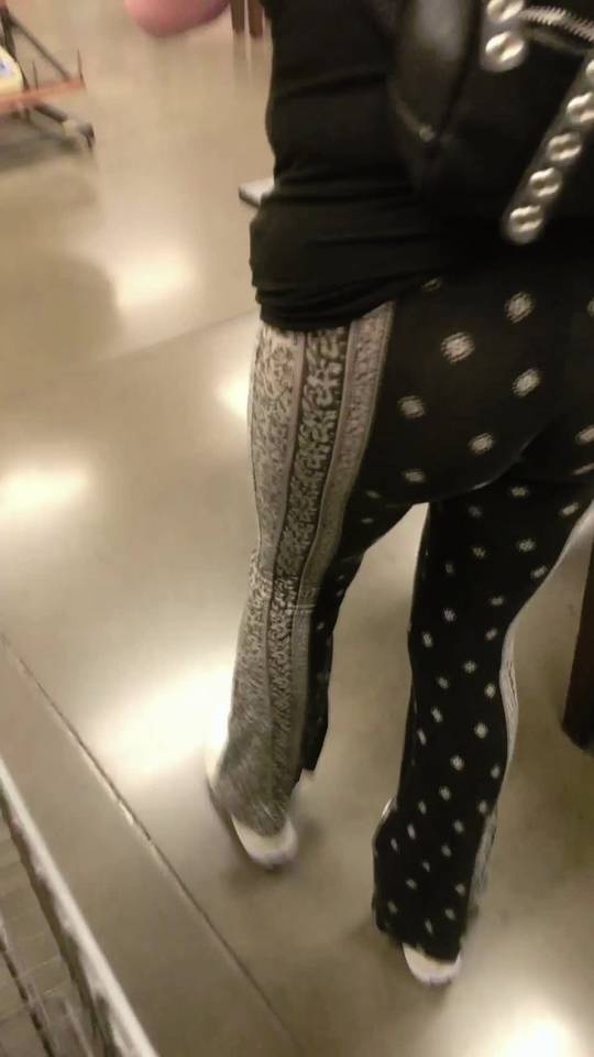 A quick trip to the store to pick up a few items and tease, of course! | Scrolller