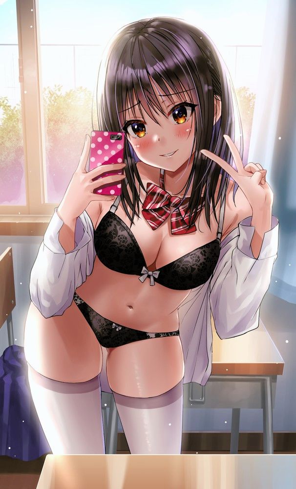 A selfie in class | Scrolller