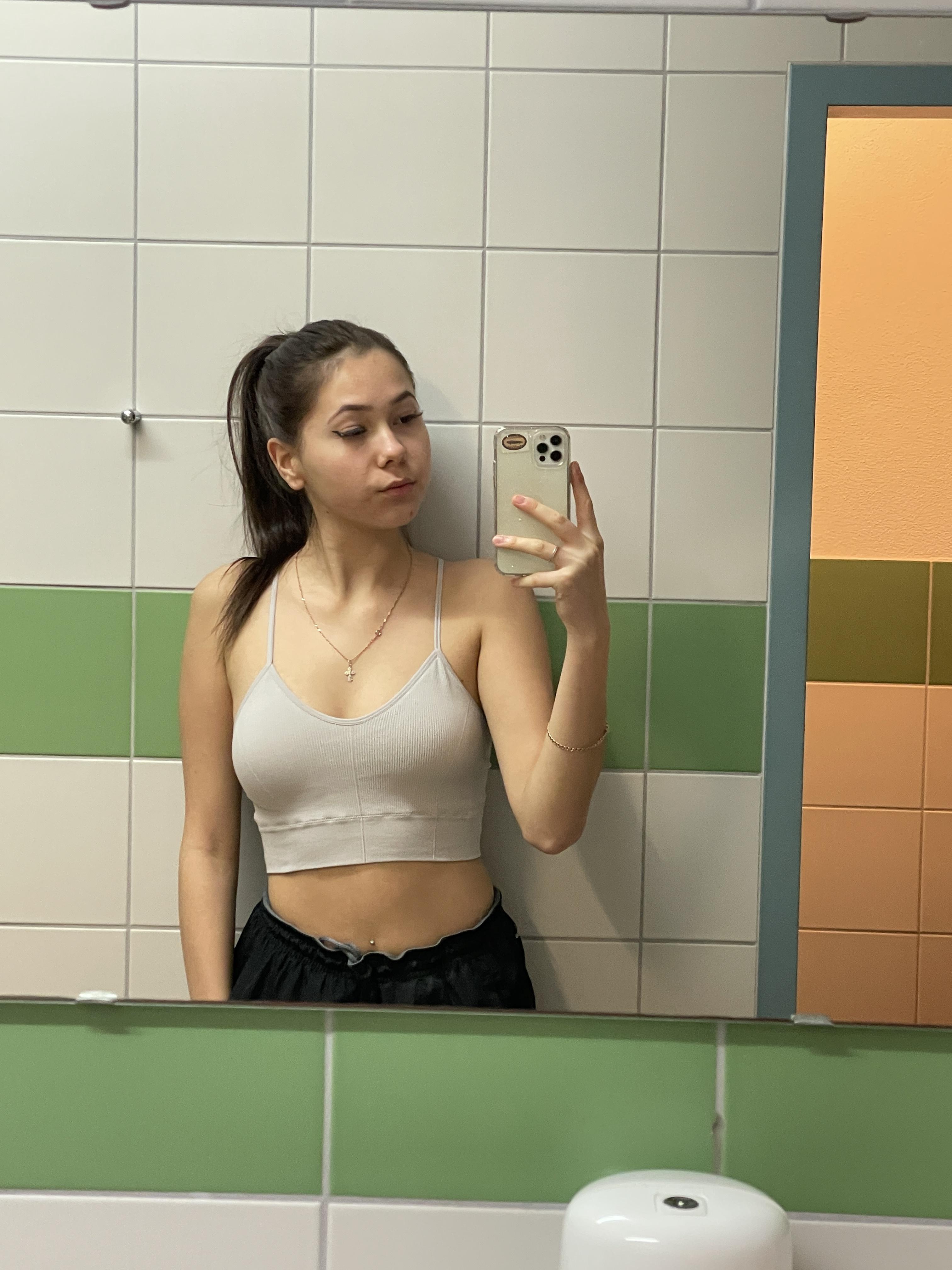 a small body for a old daddy | Scrolller