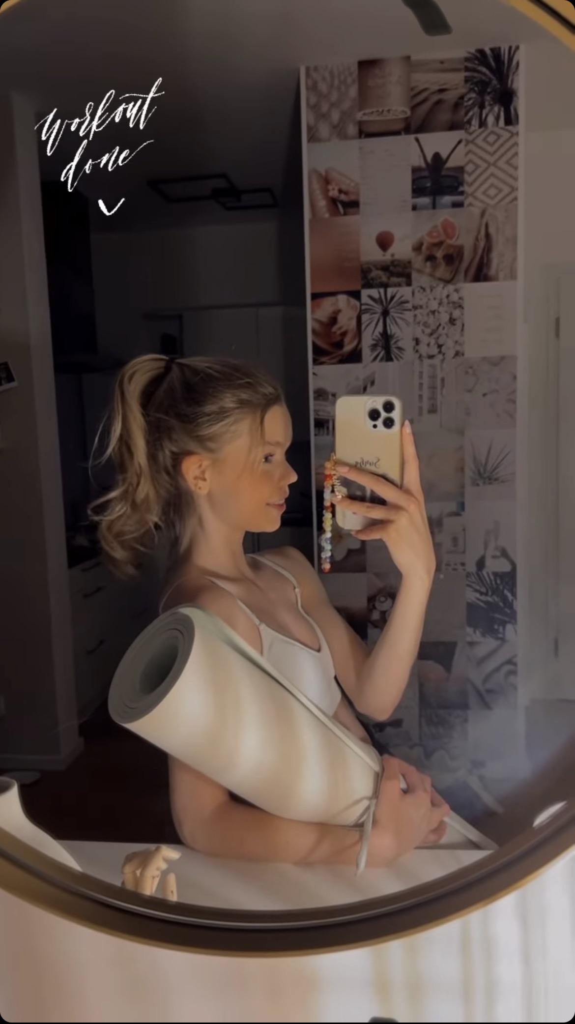 Absolut Perfekt | Scrolller