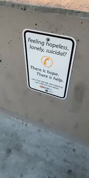 Accidental dangerous design | Scrolller