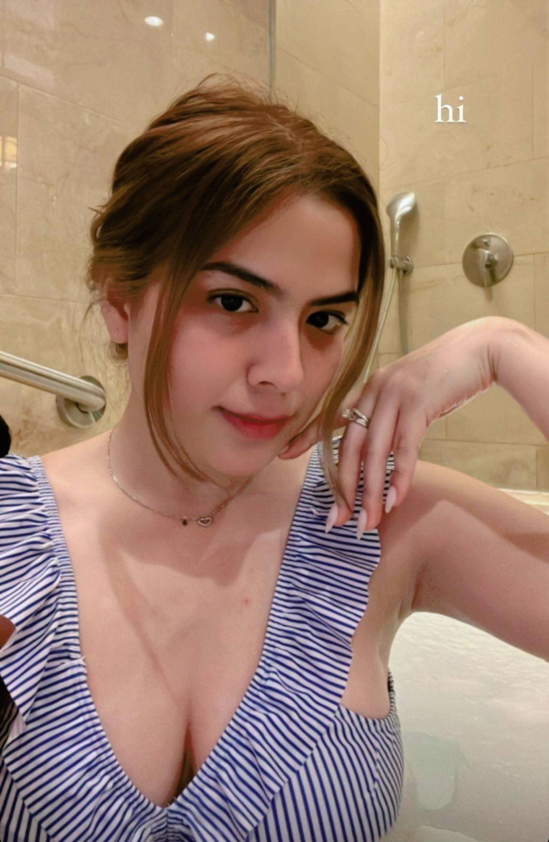 Alexa Ilacad | Scrolller