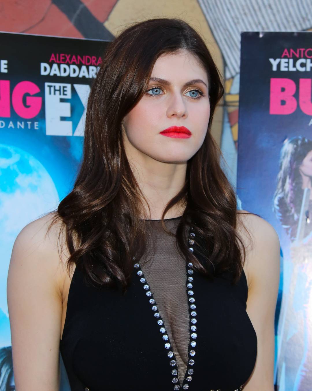 Alexandra Daddario [2400 x 3000] | Scrolller