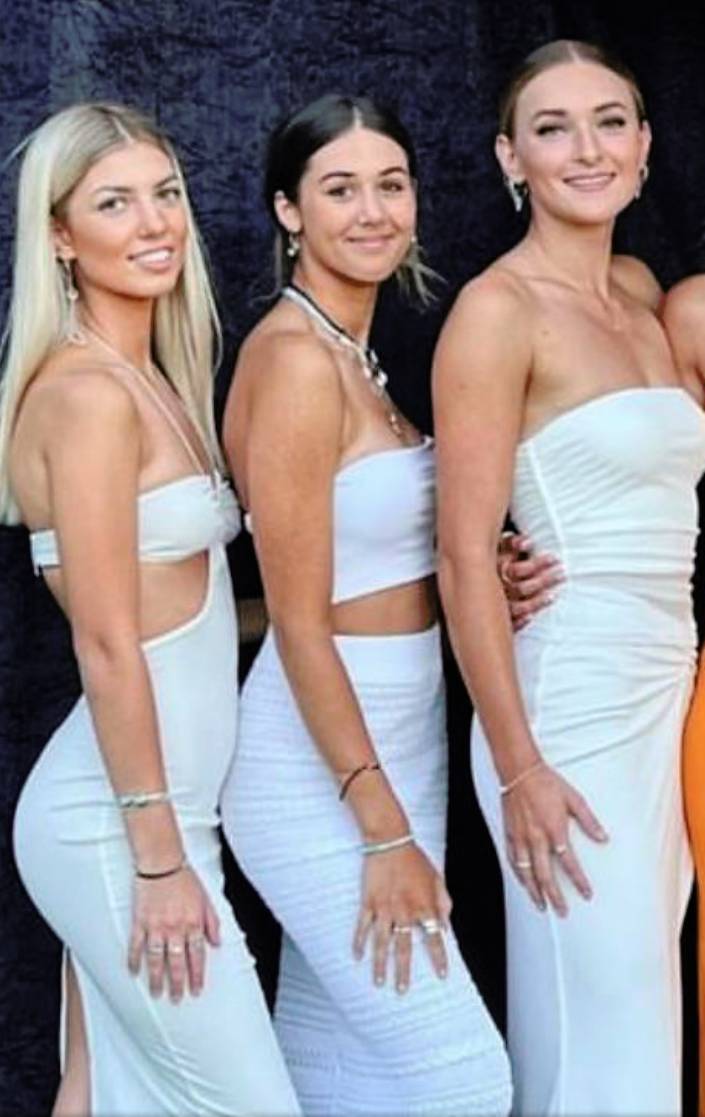 All white | Scrolller