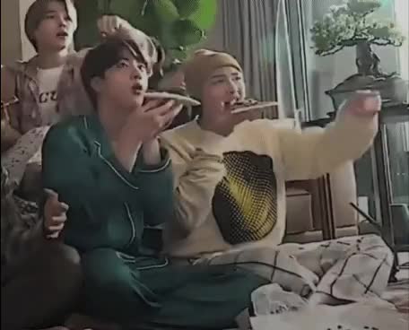 Almost completely flooded her insides | Scrolller