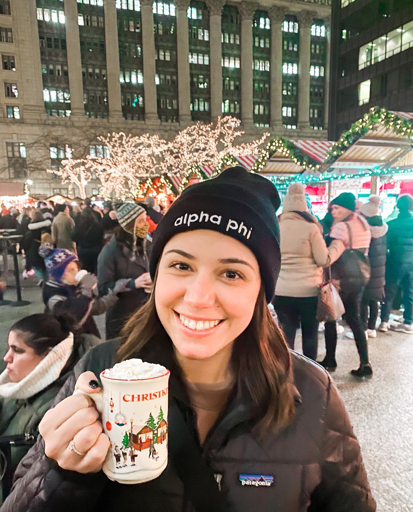 Alpha Phi | Scrolller