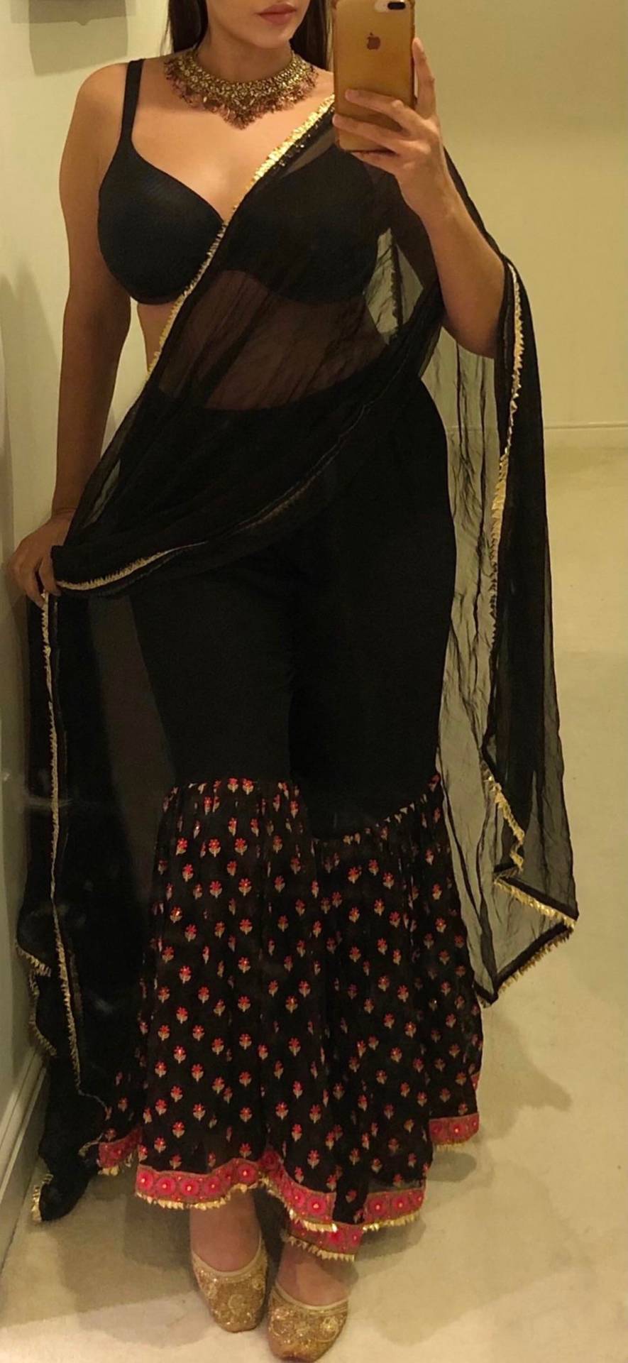 Always bet on black...🖤 British Punjabi Indian | Scrolller