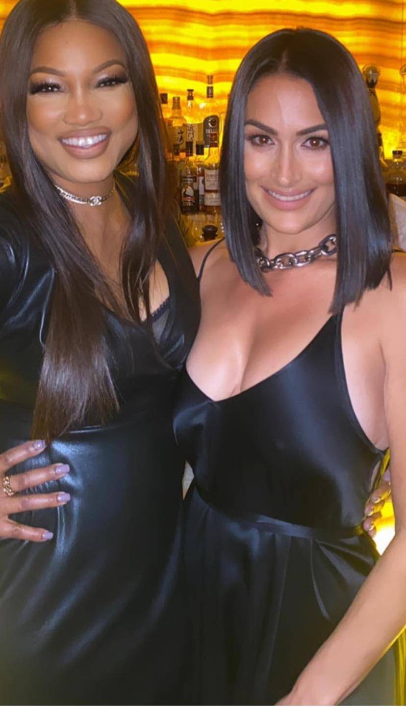 Always nippy Nikki | Scrolller