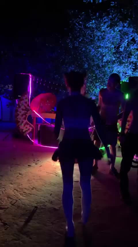 Always ready to dance! | Scrolller