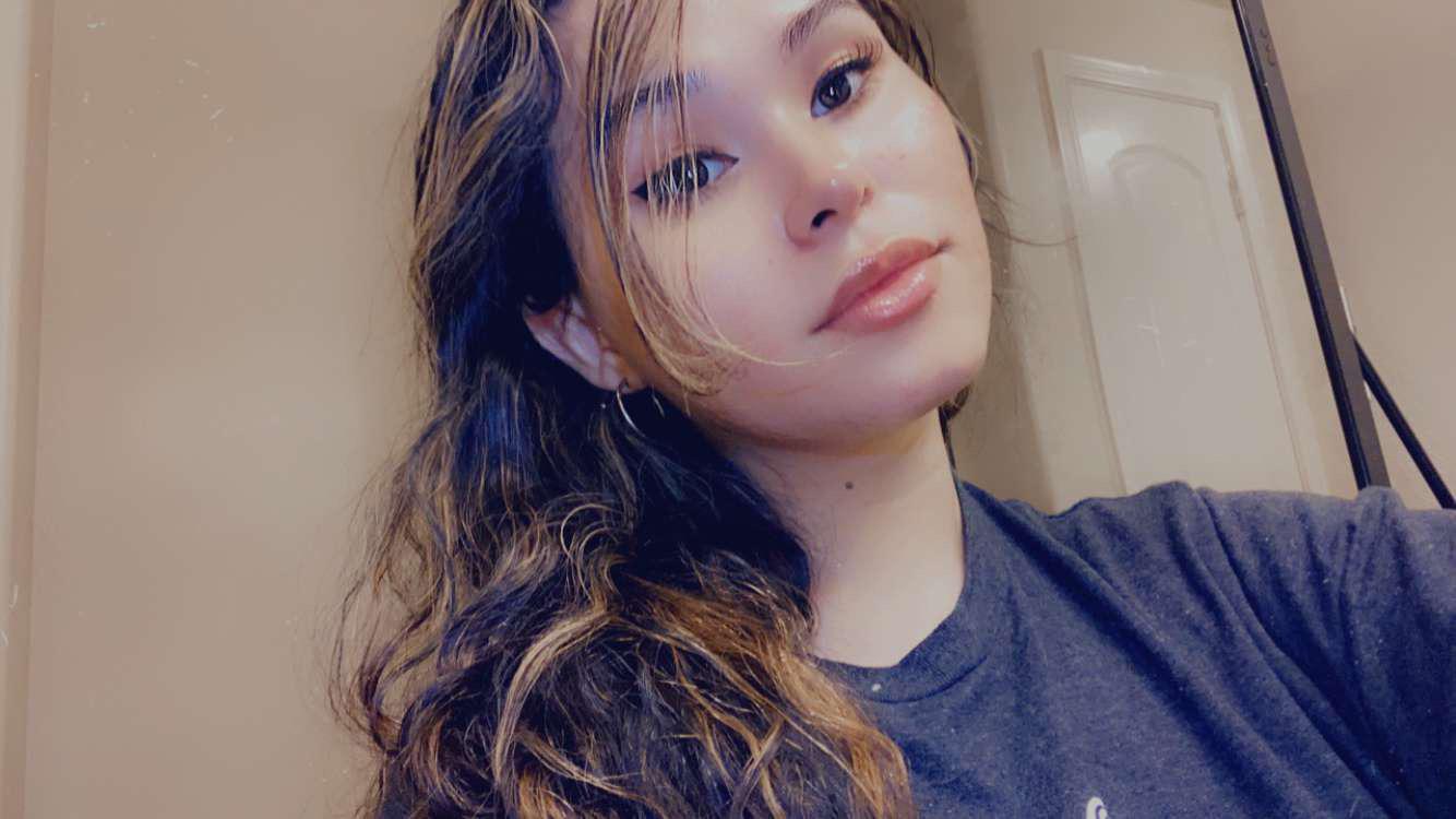 am I cute ? 💕 | Scrolller