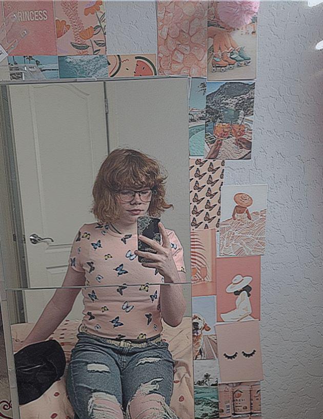 am i girly?? | Scrolller