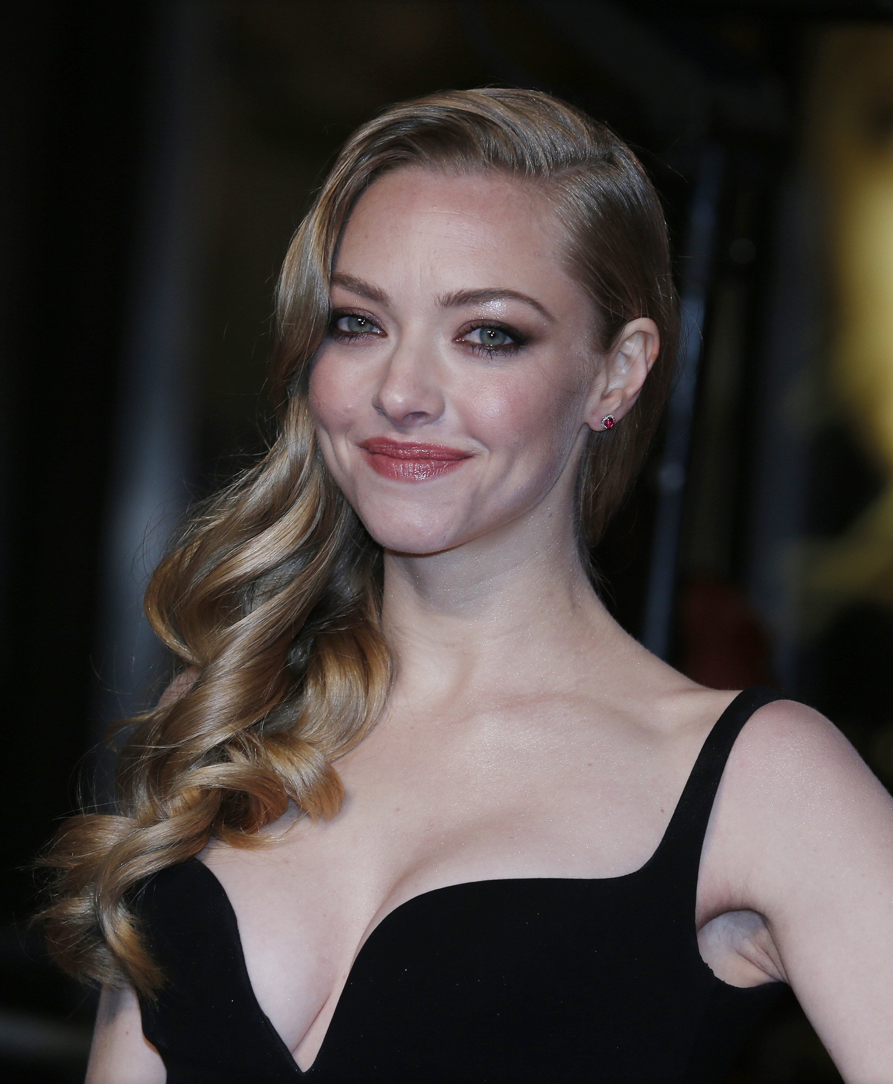 Amanda Seyfried | Scrolller