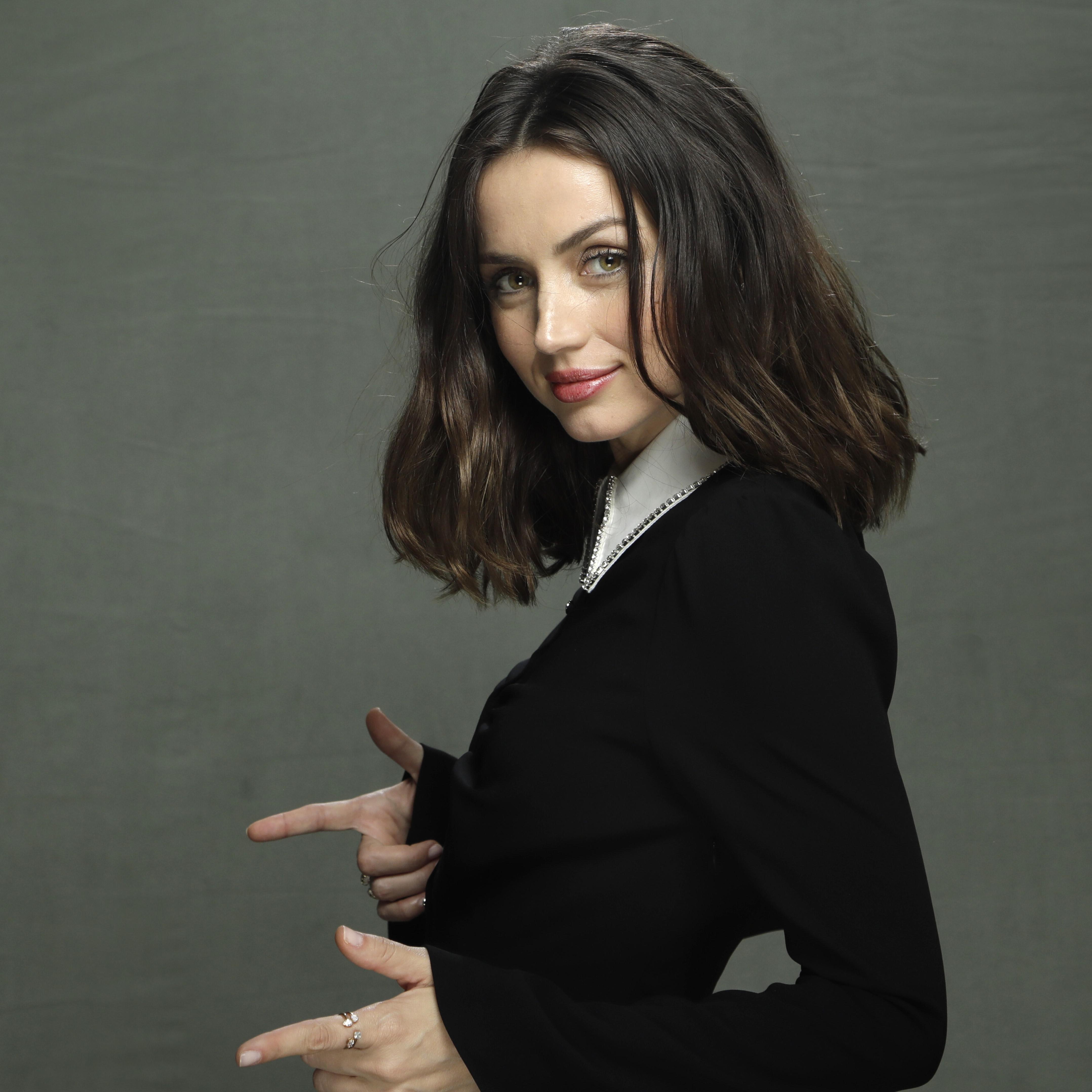 Ana de Armas | Scrolller