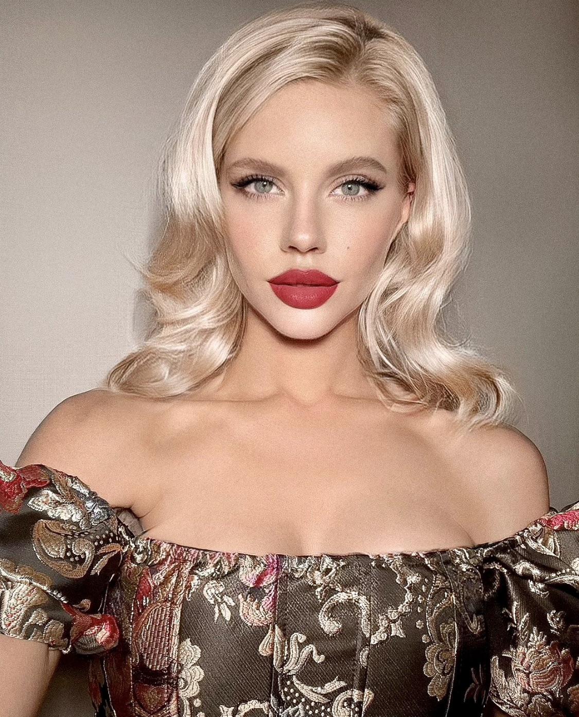 Anastasia Klepneva [irtr] | Scrolller