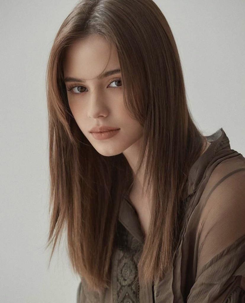 Angelina Romashka | Scrolller