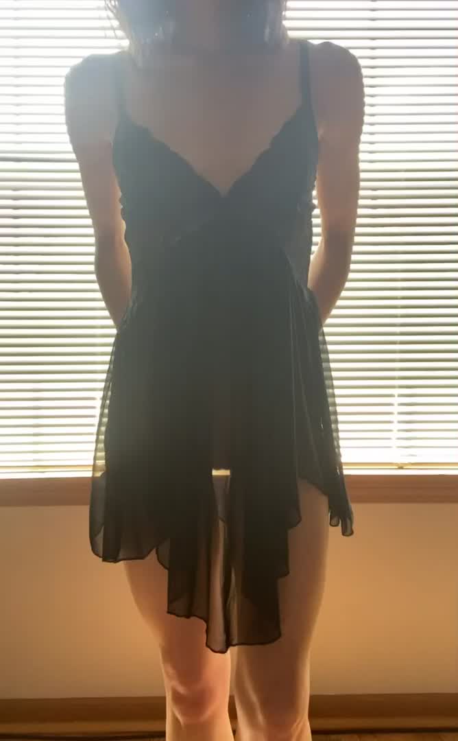 Another little peak for you! | Scrolller